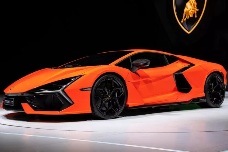 Novi Lamborghini Revuelto rasprodat do zadnjeg u naredne dve godine