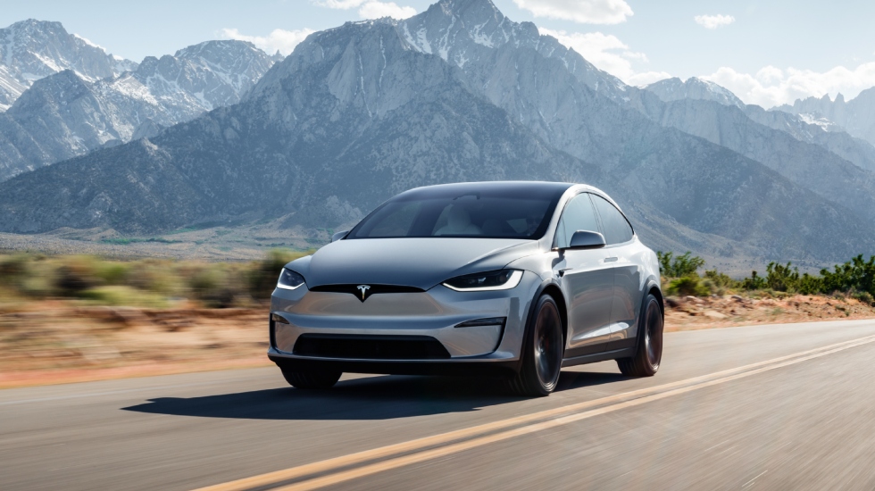 Tesla Model X: Novi problem sa krovnim detaljima, još Jedno povlačenje ...